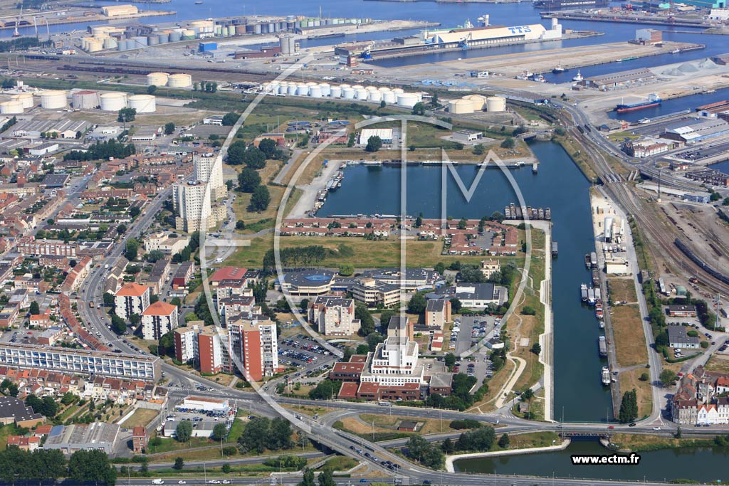 Votre photo aérienne - Dunkerque (L'Ile Jeanty) - 3662398187007